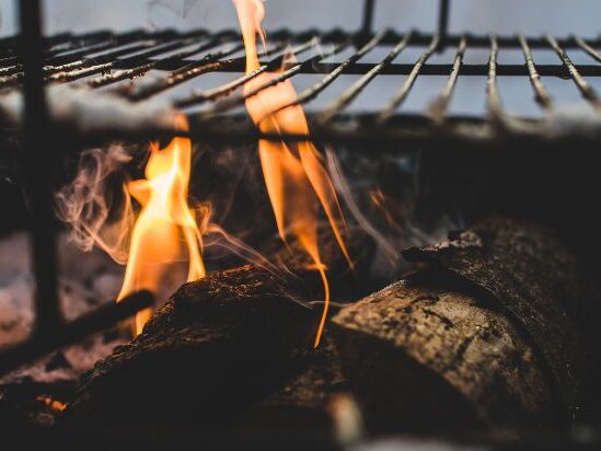 Lumberjacks – Firewood, Mulch and Cooking Wood in Chicago